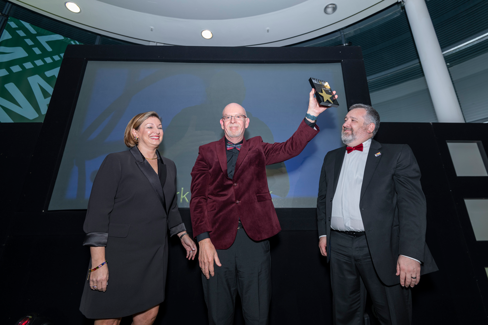 Signature Hall of Fame - Signature